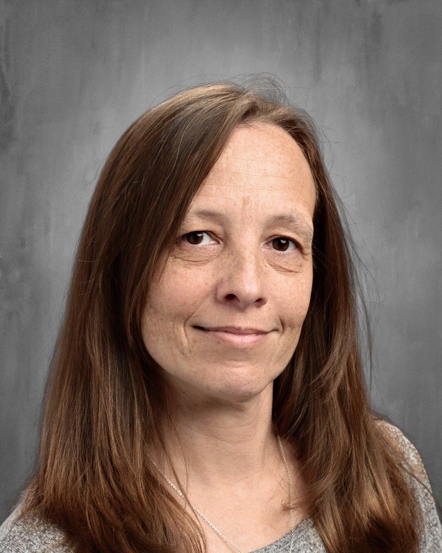 Leslie Lowe